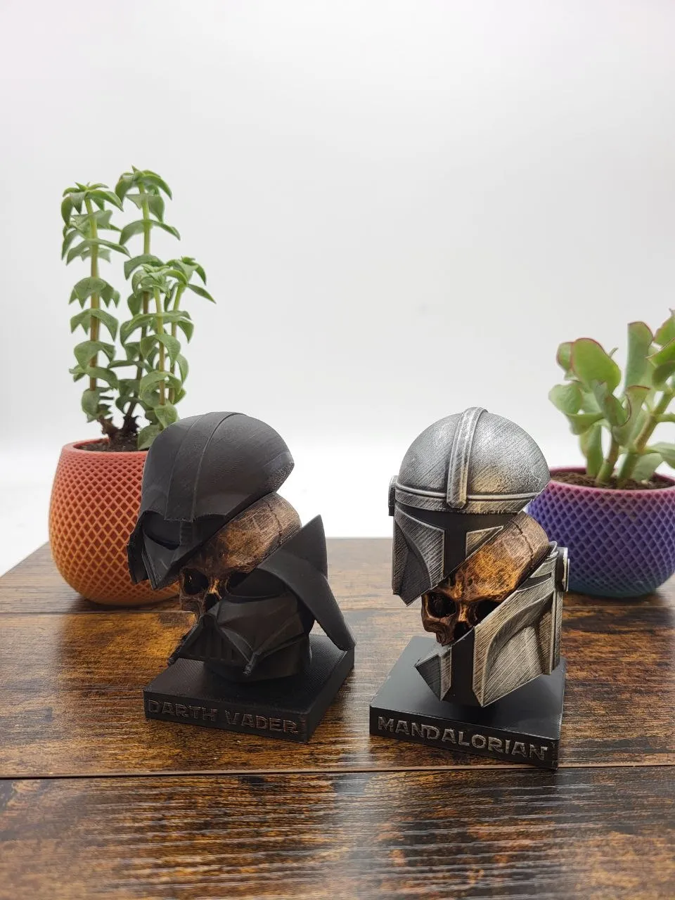 MINI MANDALORIAN SKULL HELMET ART - Free 3D Print Model - MakerWorld