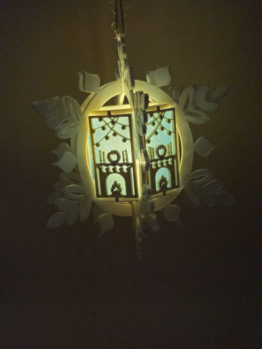 Illuminated Snowflake – Tealight Effect - Free 3D Print Model - MakerWorld