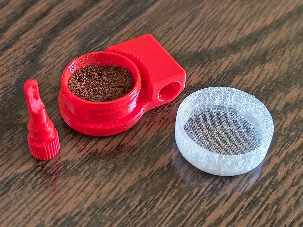 Snuff Tobacco Container with Spoon - Free 3D Print Model - MakerWorld