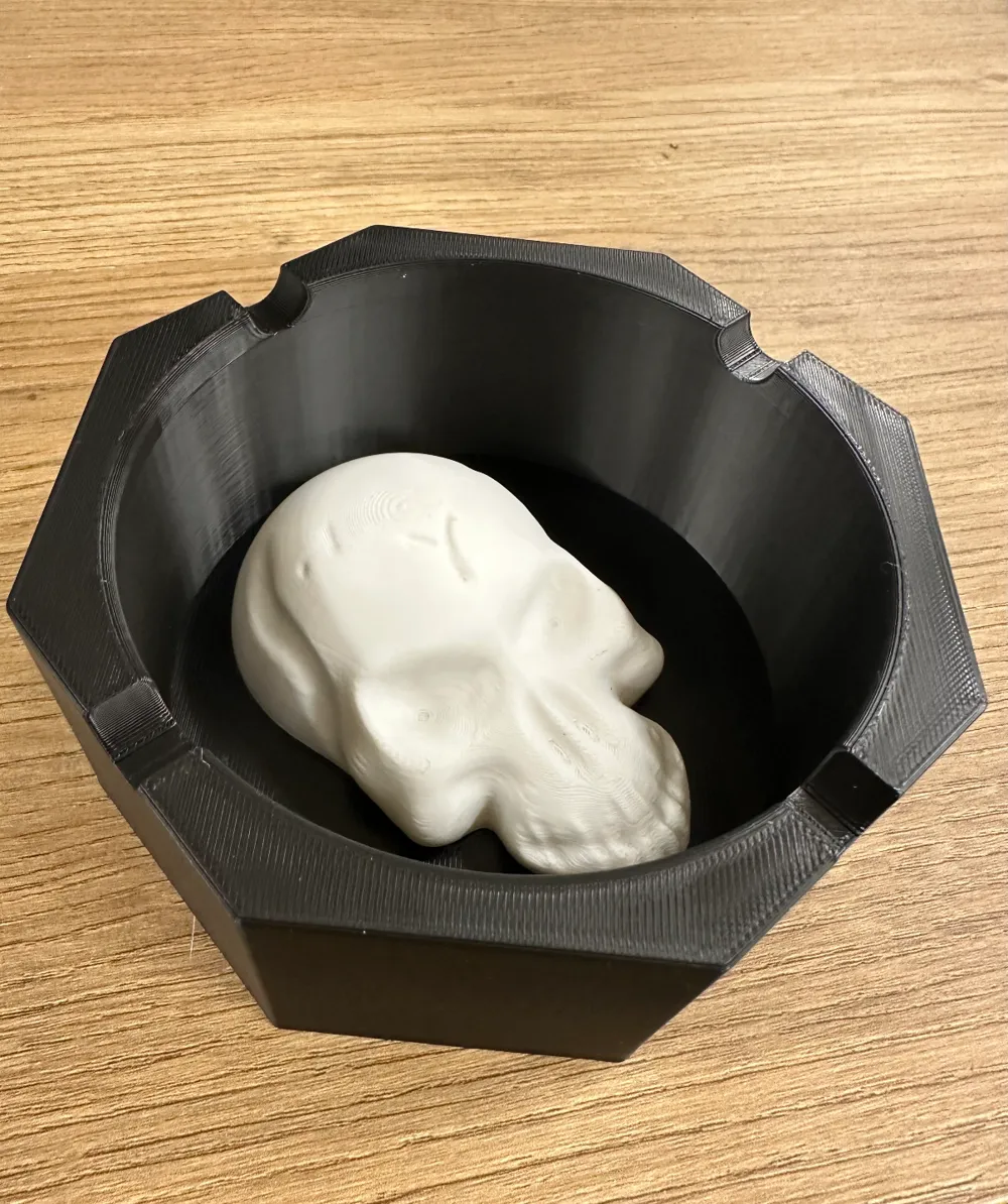 Ashtray skull by william.c - MakerWorld