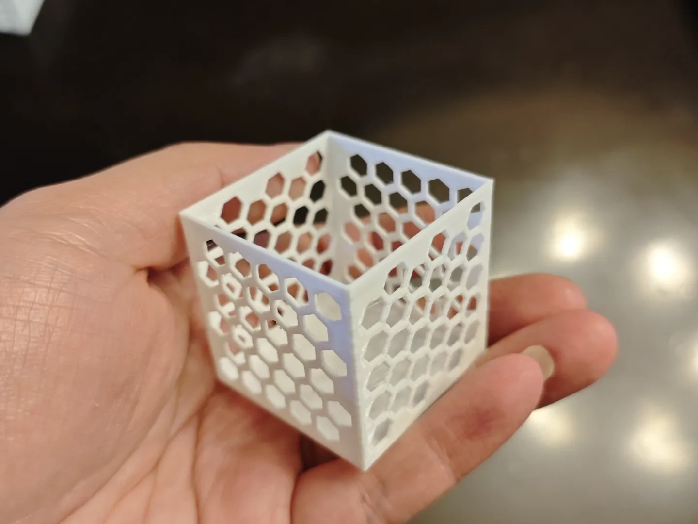 Ingenious Honeycomb Design, Highly Efficient Filament Usage, 4x4 Cubic ...