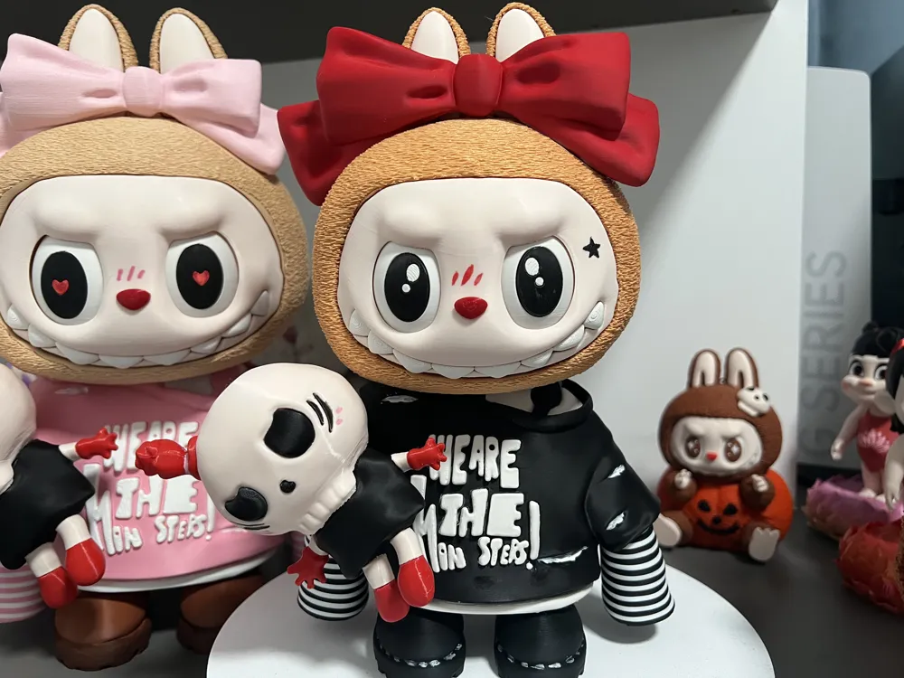 Labubu Valentine's Day Limited Edition - Jumbo Doll - Dual Version 35CM ...