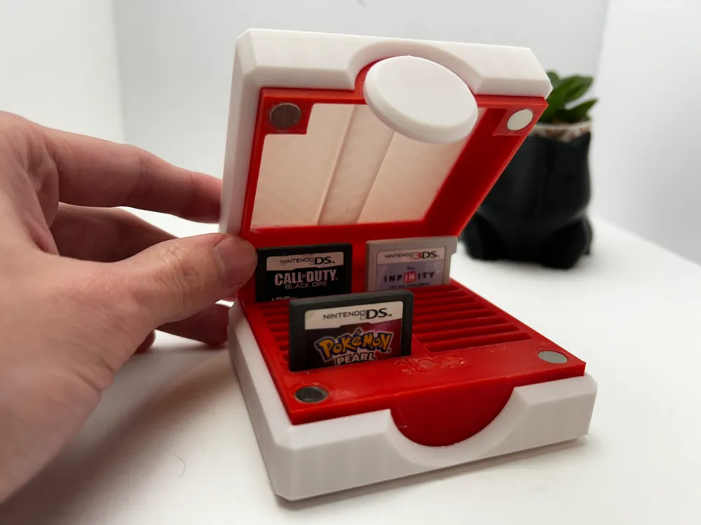 Nintendo DS/3DS Cartridge Case - Pokeball - Free 3D Print Model ...