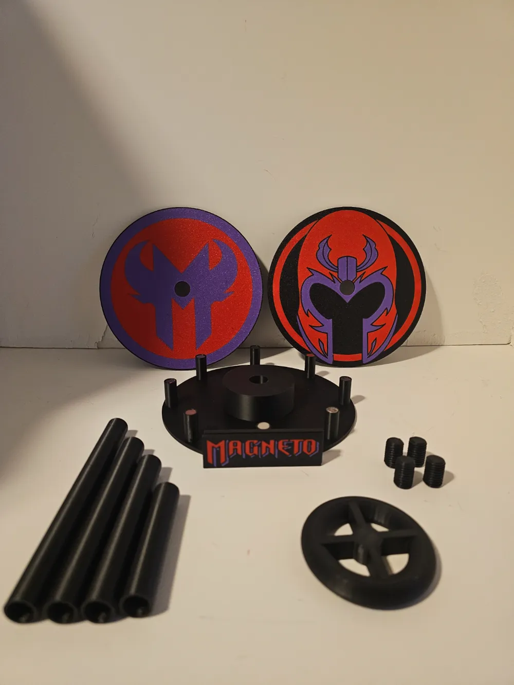 Magneto Helmet stand w/ changeable face plates by bbush362 MakerWorld ...