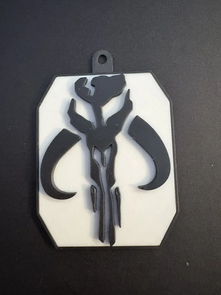 Mandalorian Mythosaur Keychain by The Spicy Geek MakerWorld: Download ...