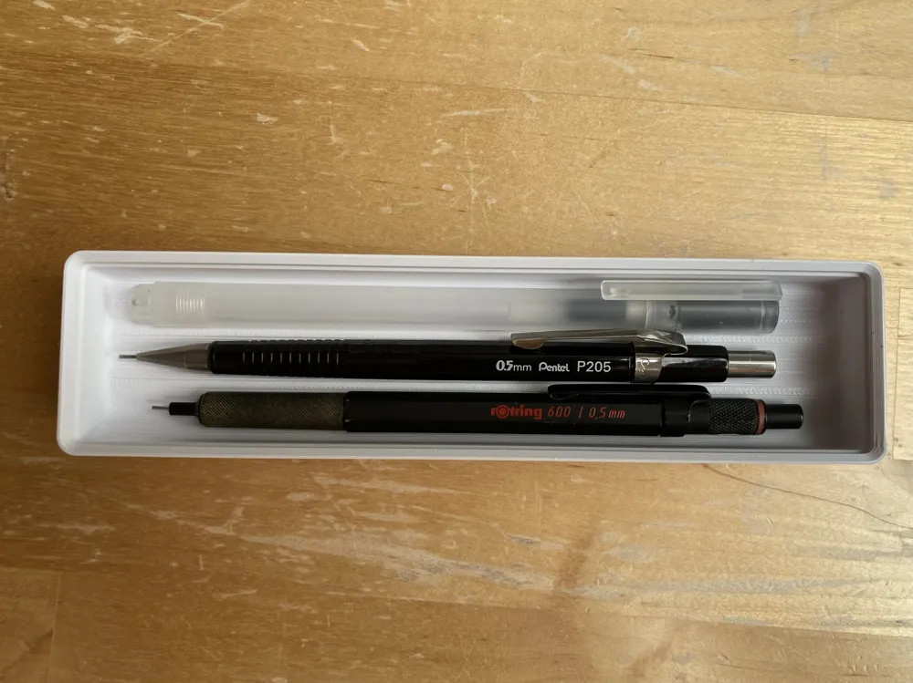 Gridfinity Pen and Pencil Tray (4x1) stackable - Free 3D Print Model ...