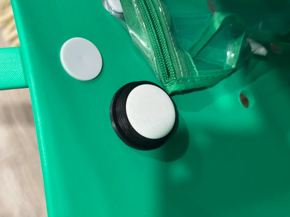 Bogg Bag AirTag Holder by ChicoQuente MakerWorld: Download Free 3D Models