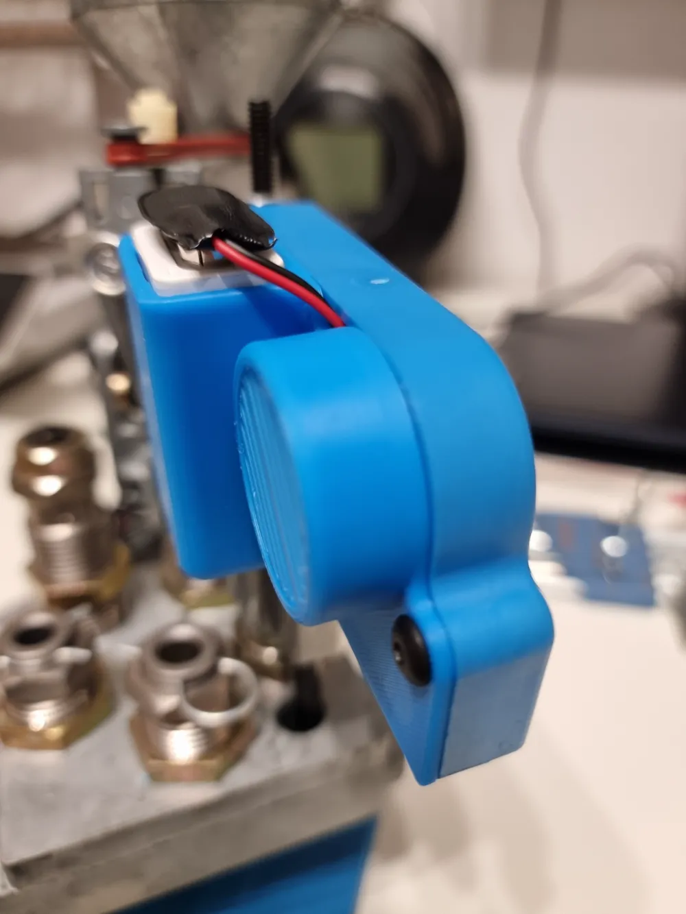 Dillon powder check buzzer cover for 9v battery v1 by Antho_ctpinz ...