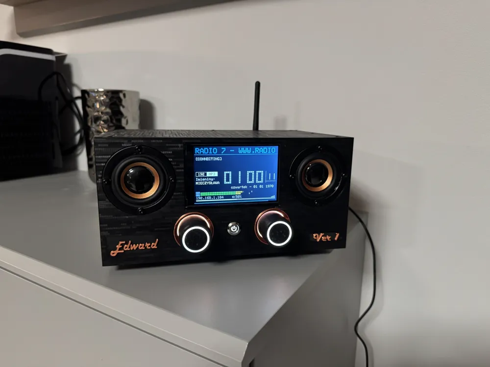 Edward YoRadio Vtom - Modelo de impresión 3D gratuito - MakerWorld