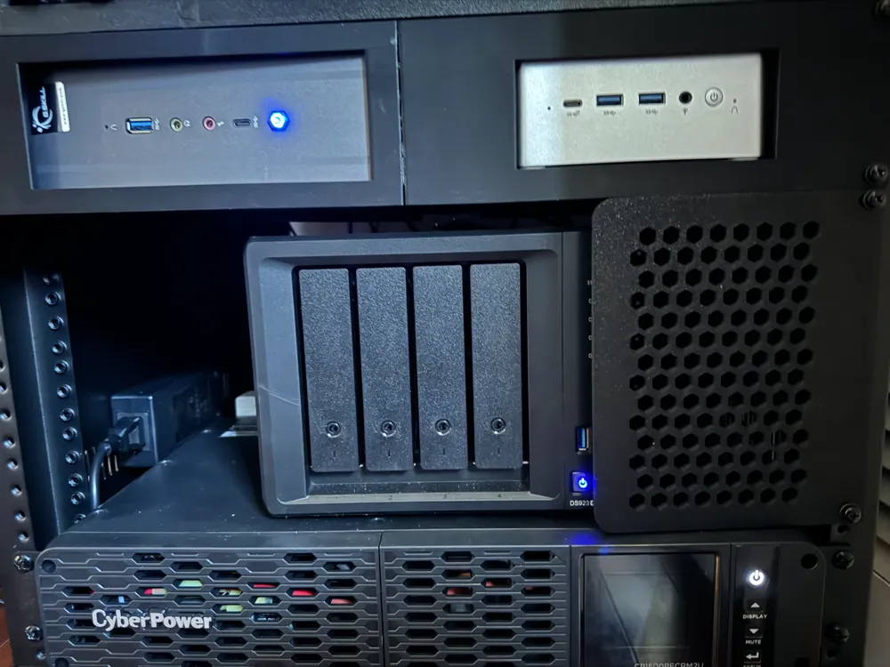 19in Rack vented spacers for Synology NAS by John Hoke - MakerWorld