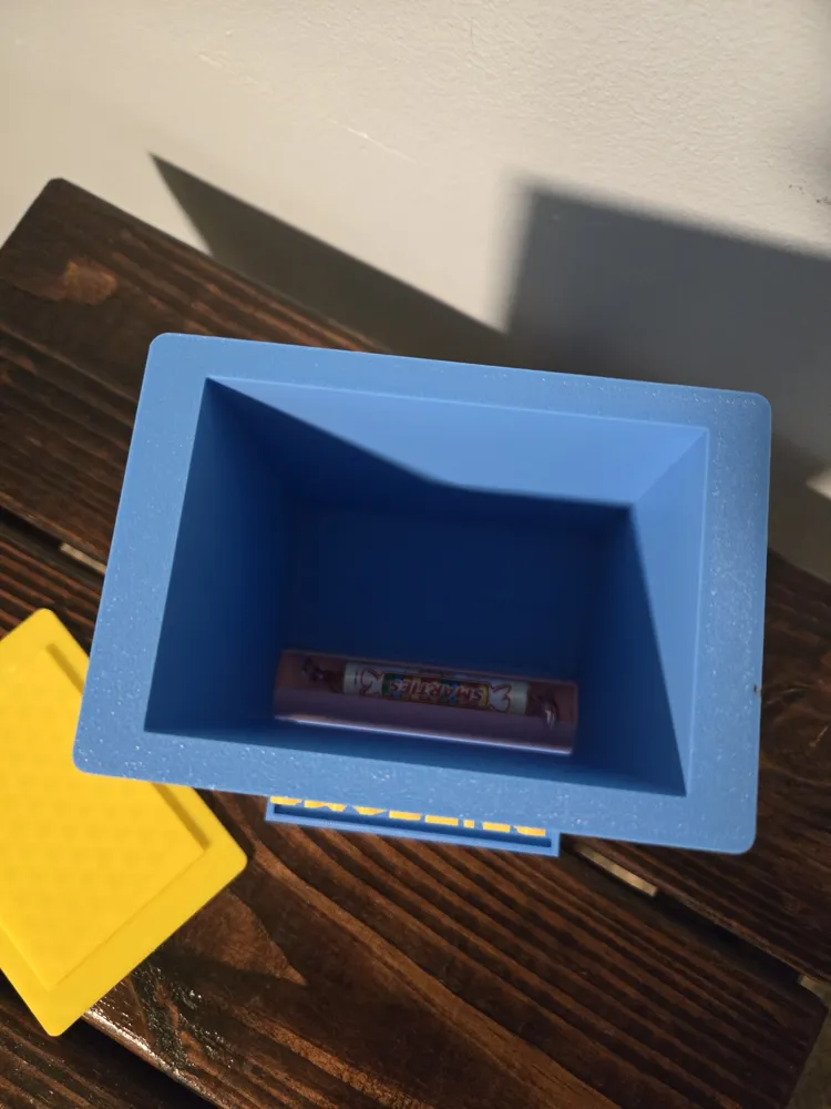 Smarties Dispenser (U.S. smarties) by Deweyc0x MakerWorld: Download ...