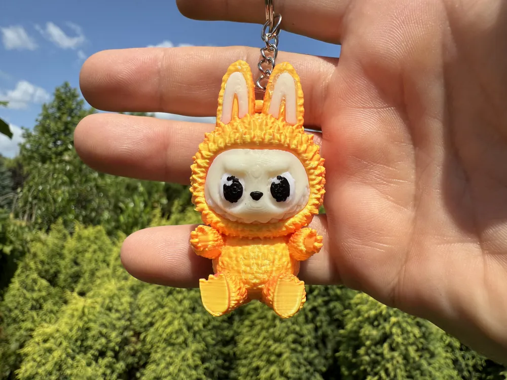Keychain Labubu in 3D ( 5,5 cm) by Rush MakerWorld: Download Free 3D Models