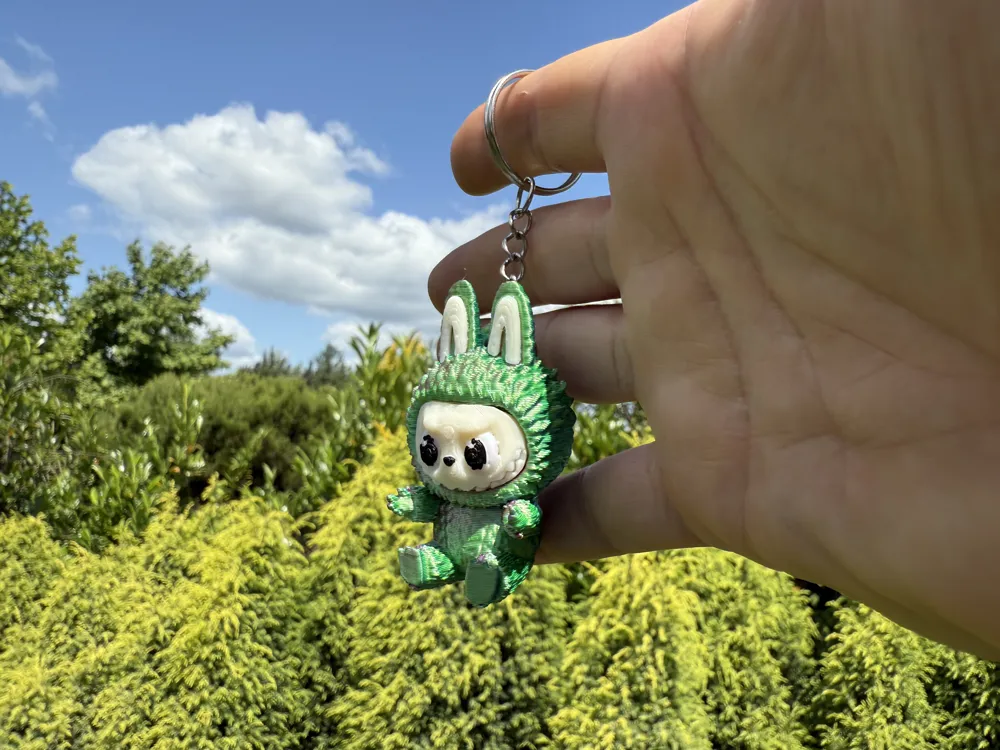Keychain Labubu in 3D ( 5,5 cm) by Rush MakerWorld: Download Free 3D Models