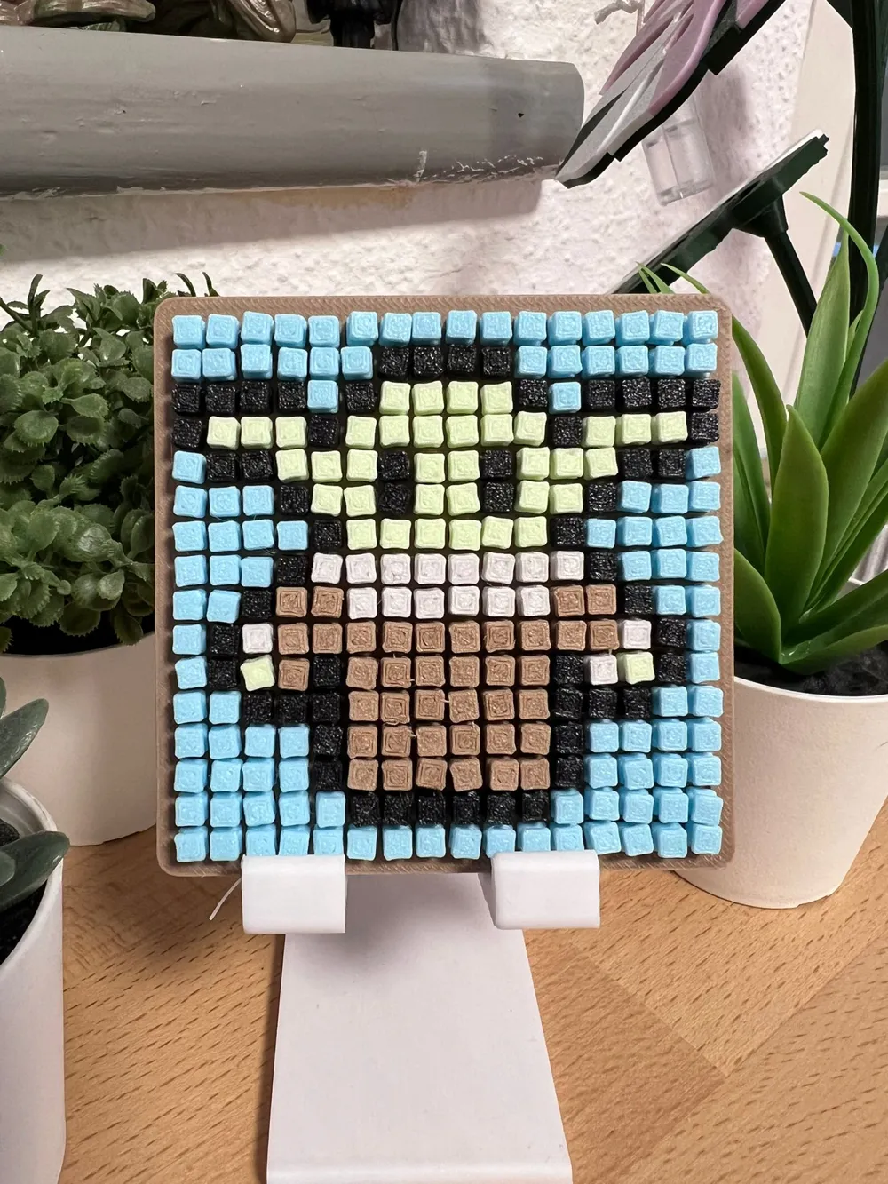 Grogu Pixel Art by Flavia MakerWorld: Download Free 3D Models