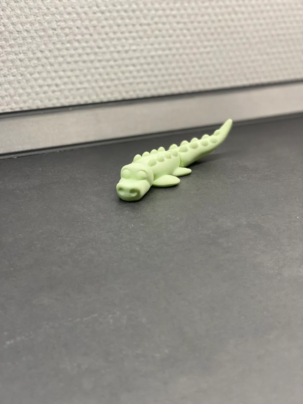 Articulated Croc by FoxPrint3D - MakerWorld