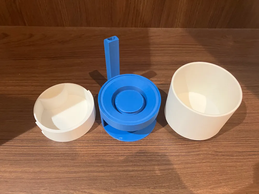 Corcelain Cup Mount with Compartment by cookiee - MakerWorld