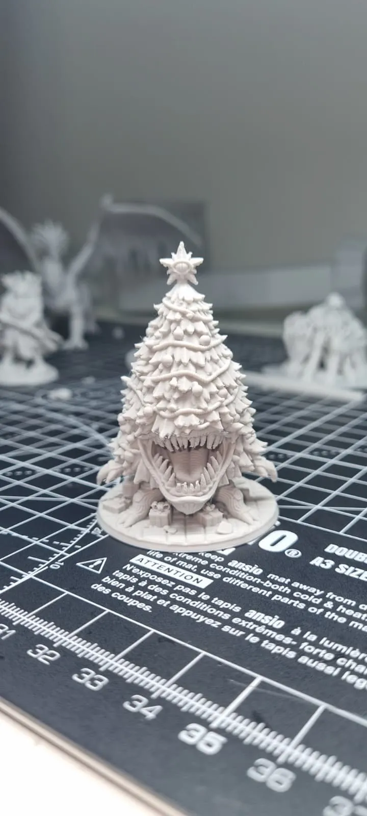 Mimic Christmas Tree D&D Miniature (60mm) - Free 3D Print Model ...