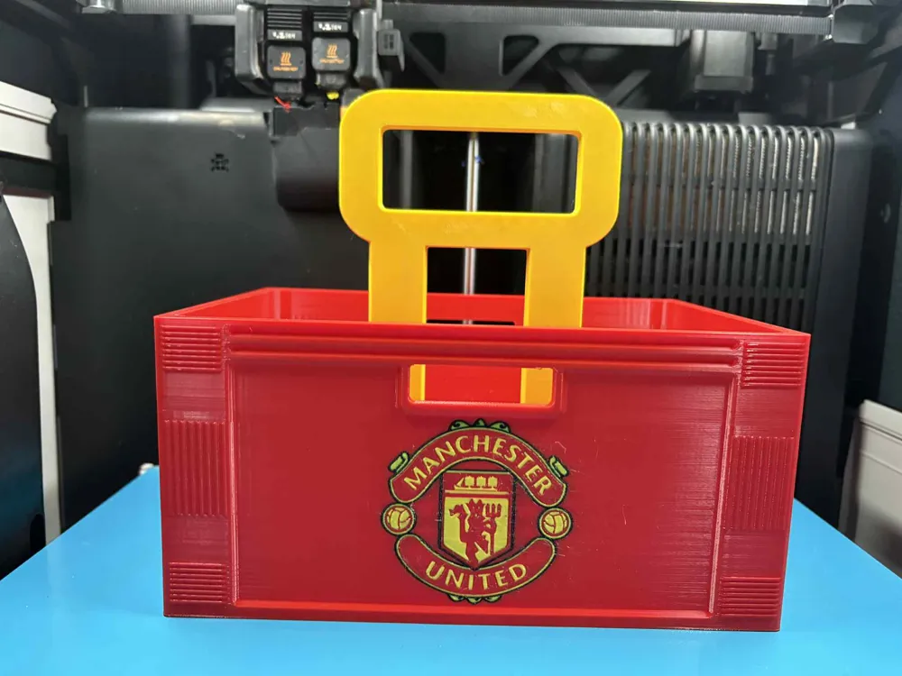 MANCHESTER UNITED - DELUX LIGHT - Free 3D Print Model - MakerWorld