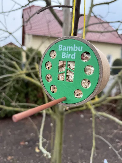 Bambu Bird Feeder - Upcycle used Filamentspools by Derivator - MakerWorld