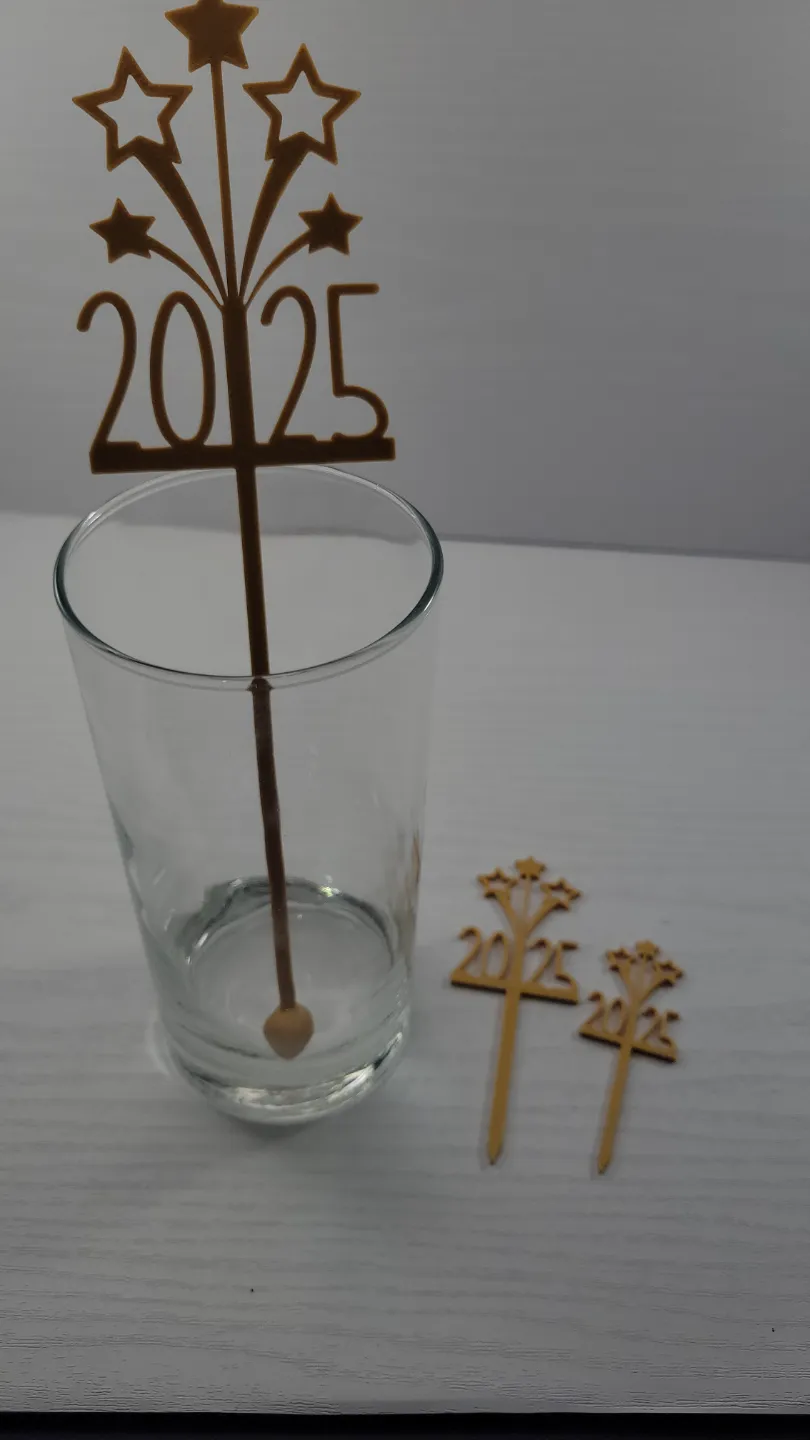 2025 New Year's Eve Drink Stirrer and Toothpick by STEMStarters ...