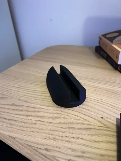 Minimalistic Microsoft Surface Laptop Stand by Joeghanoe - MakerWorld