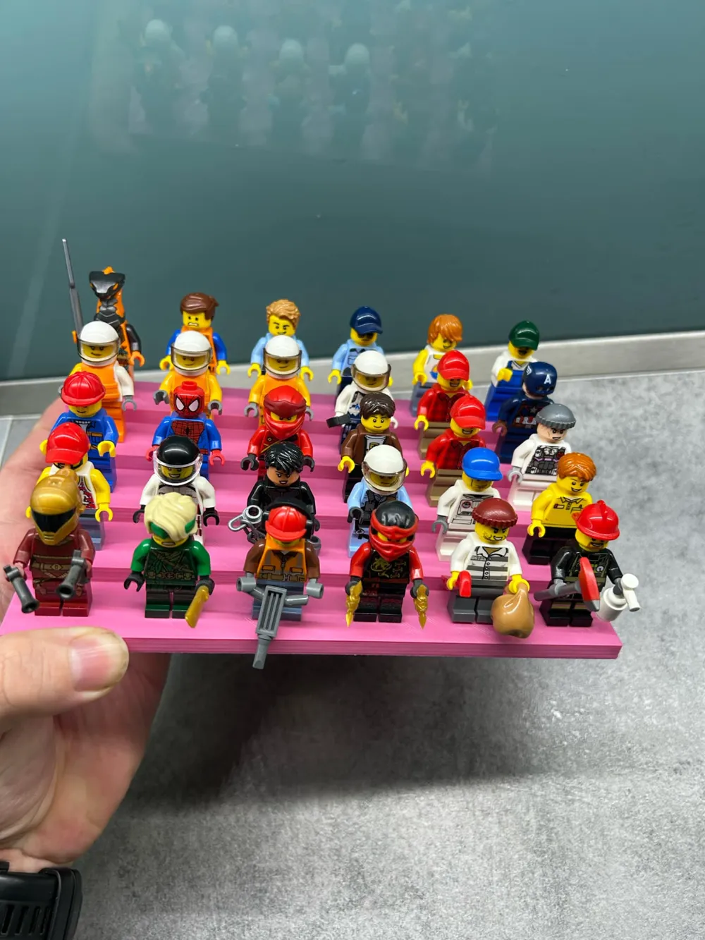 Stand for LEGOs figures. ver.3 by PokeGeorg MakerWorld: Download Free ...