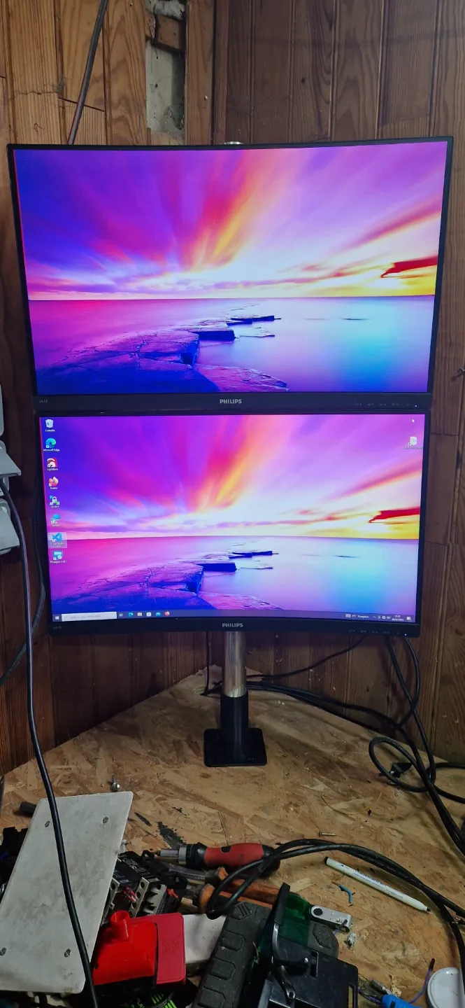24" Monitor Stand by Heels - MakerWorld