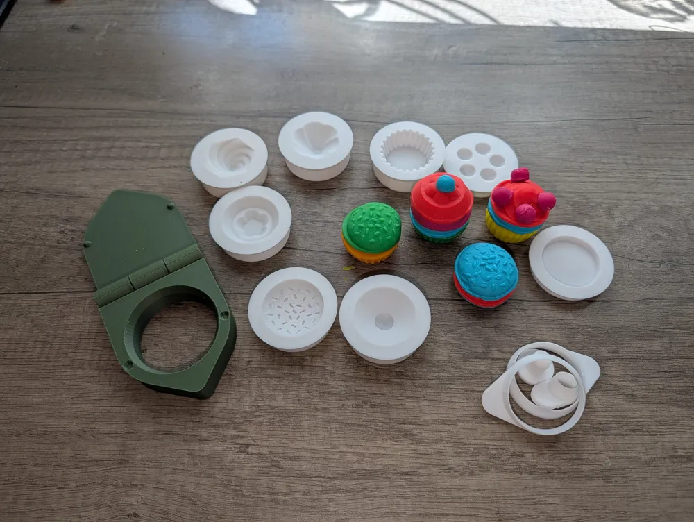 Play doh cupcake, press with casting moulds - Free 3D Print Model ...