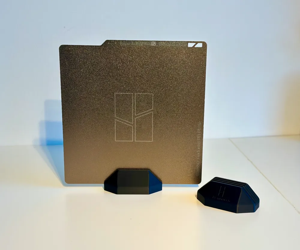 Build plate holder for 1 Bambu Lab build plate by Westeros Designs ...