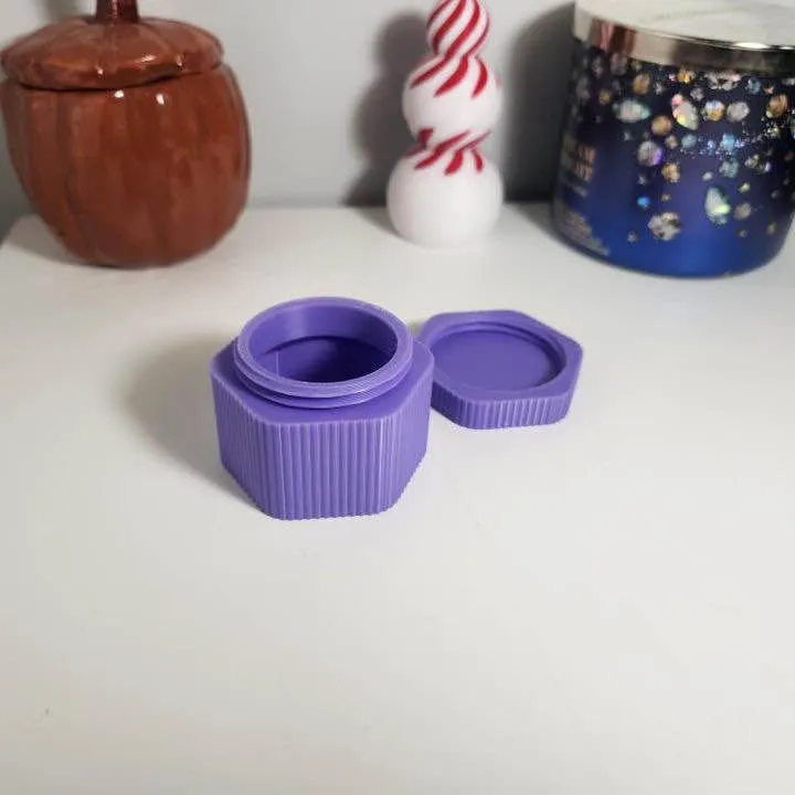 Small Ribbed Container - Free 3D Print Model - MakerWorld