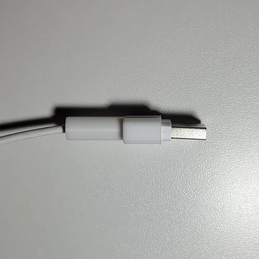 USB A cable protector by Toast MakerWorld: Download Free 3D Models