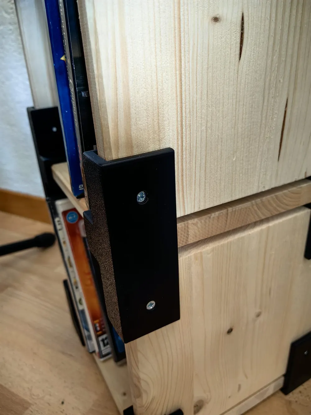 DIY Shelf Corner Connector parts (18mm) - Free 3D Print Model - MakerWorld