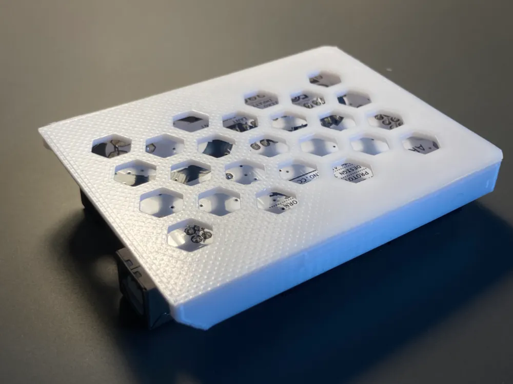 Honeycomb Arduino case by Federico Borin MakerWorld: Download Free 3D ...