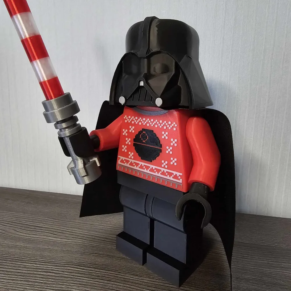 Darth Vader * X-Mas Edition * ~22 cm - Free 3D Print Model - MakerWorld