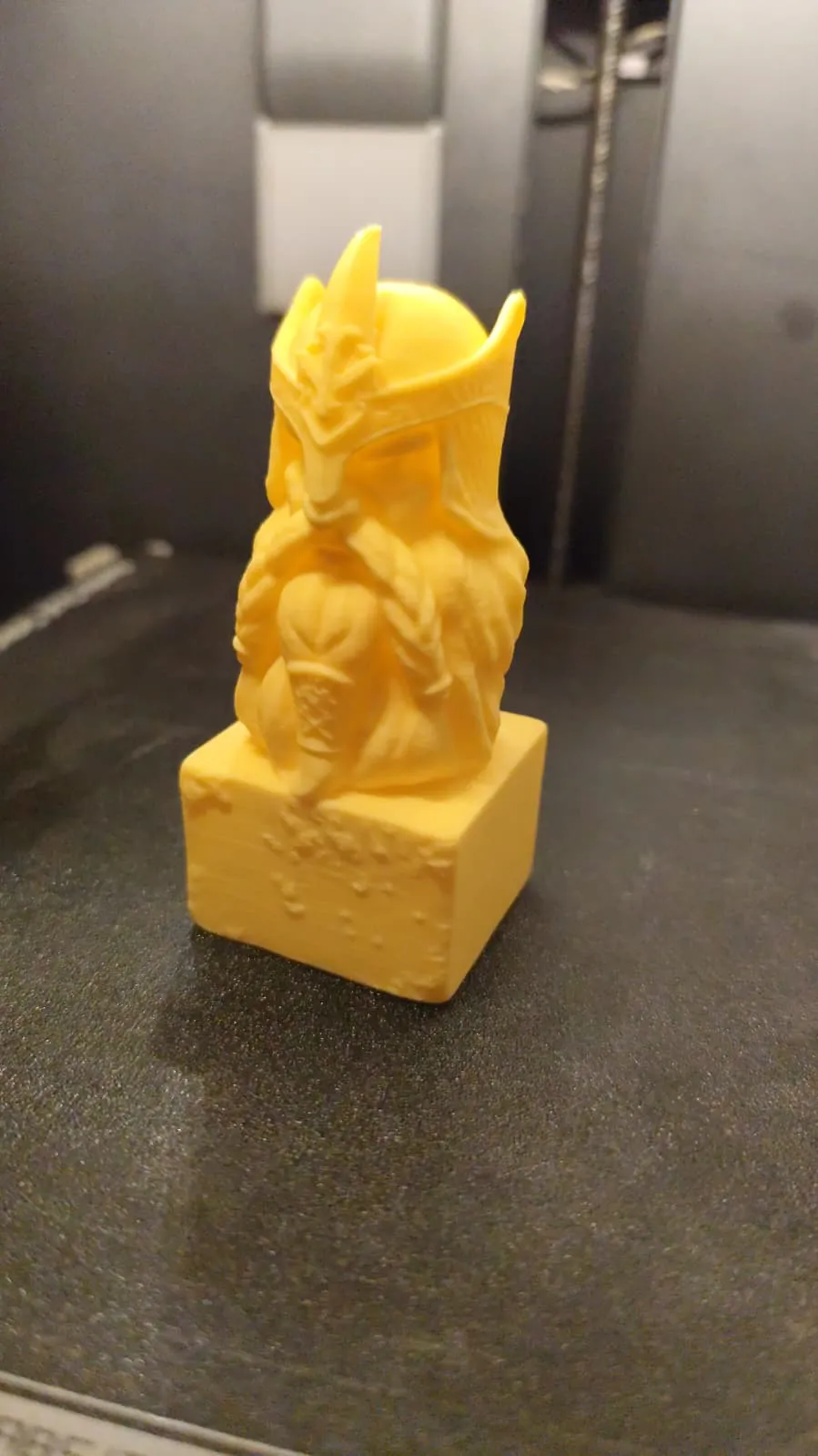 Erebor Bookends – The Guardians of Knowledge - Free 3D Print Model ...