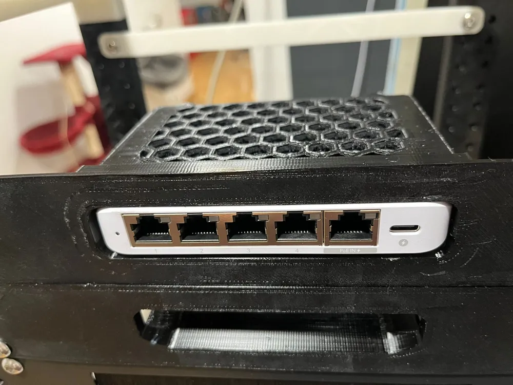 Ubiquiti Unifi USW-Flex-Mini 2.5G 10'' rack mount by Mauker MakerWorld ...