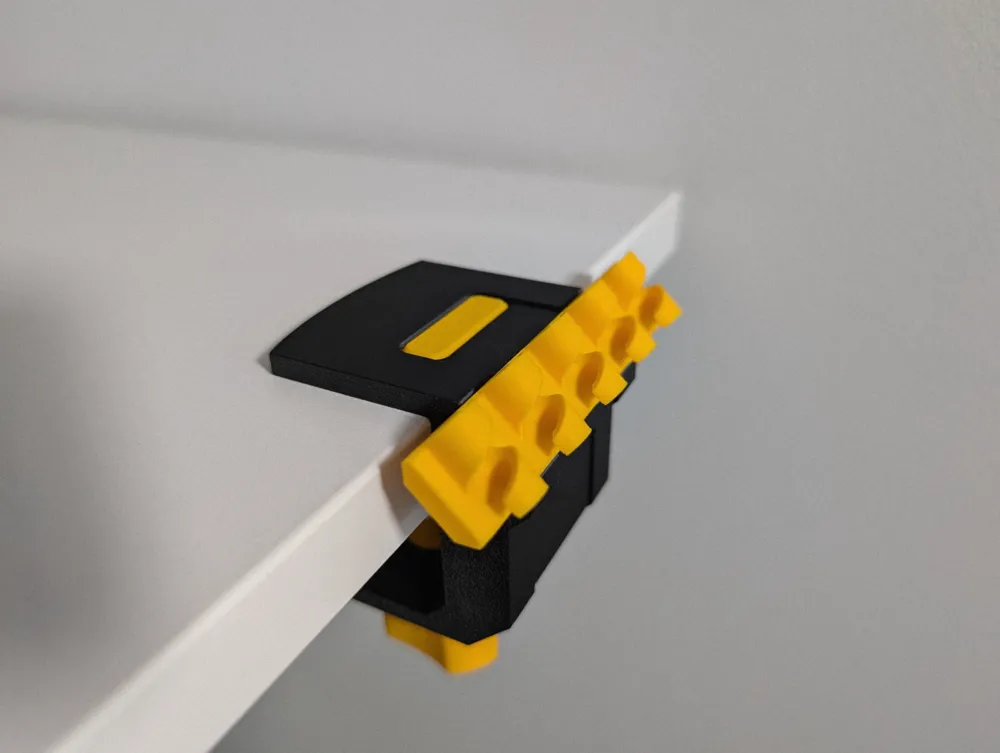 Desk clamp cable holder - Modular - Free 3D Print Model - MakerWorld