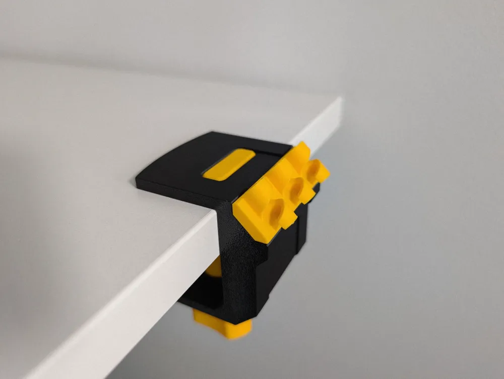 Desk clamp cable holder - Modular - Free 3D Print Model - MakerWorld
