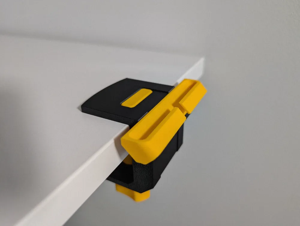 Desk clamp cable holder - Modular - Free 3D Print Model - MakerWorld