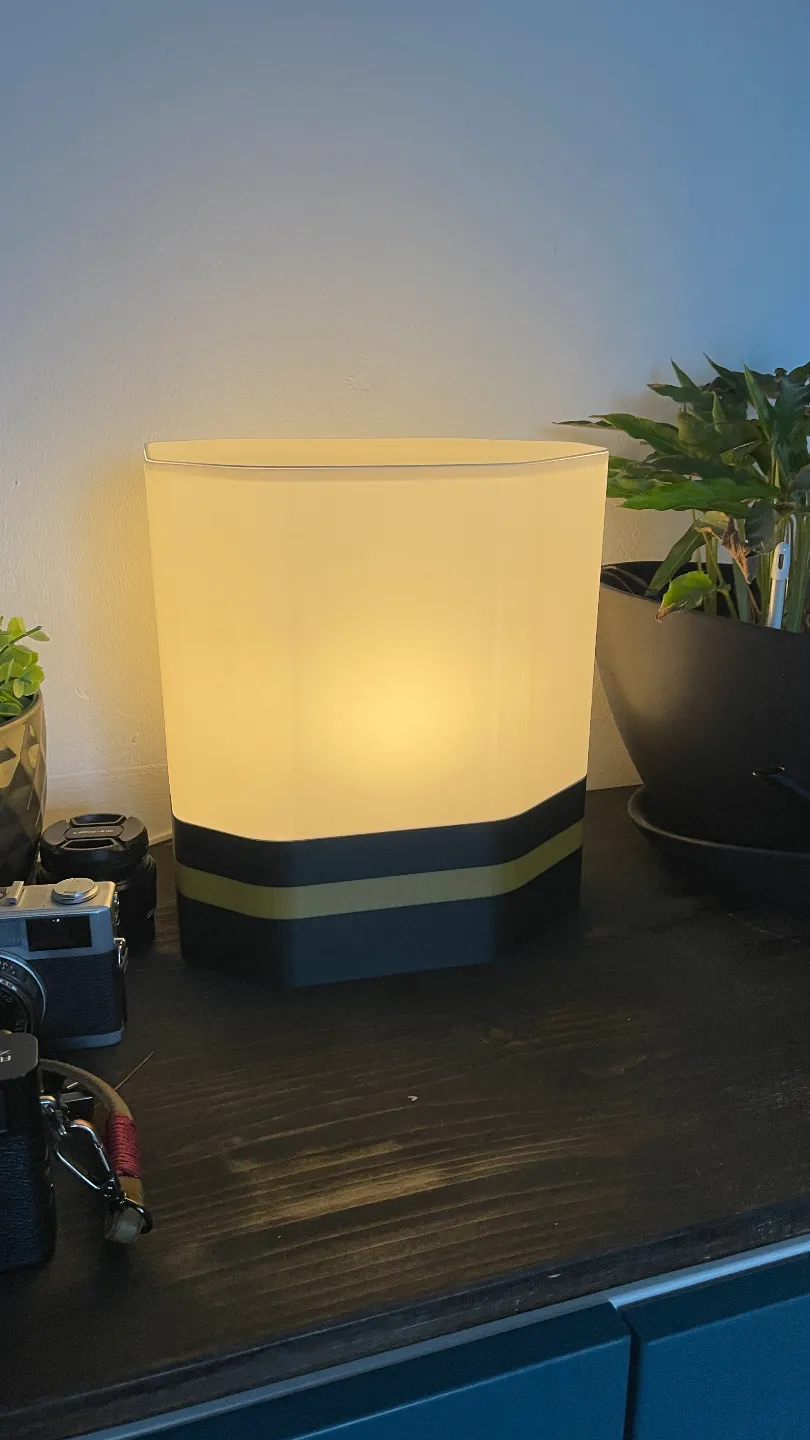 6 Point Lamp by matt.pongratz - MakerWorld