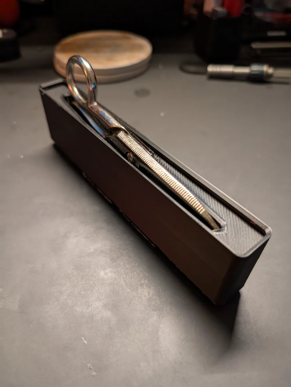 Gridfinity 4x0.5x5u/6u - Klein Scissors Holder by pbjwm - MakerWorld