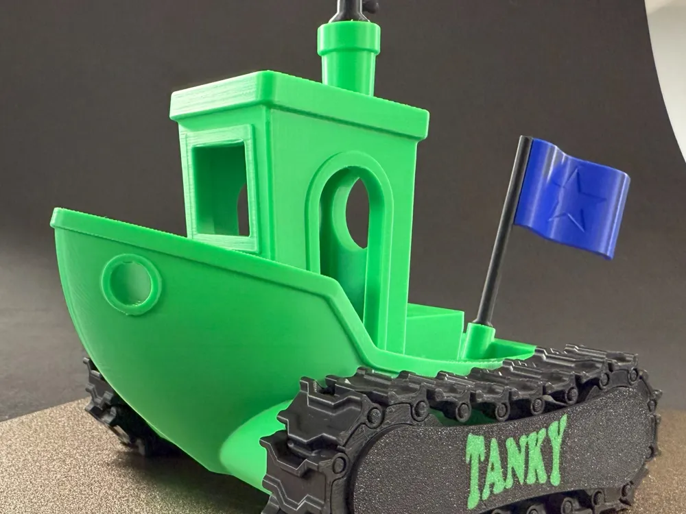 TANKY with Functional Tracks and Air Cannon by Manning the Printer ...