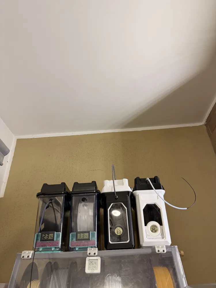 Polydryer Fully Print Filament dry box simplified - Free 3D Print Model ...