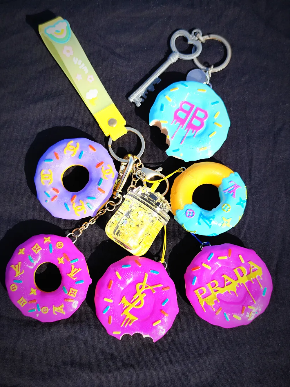 Luxury Donut Keychains – 11 Multicolor Designs - Free 3D Print Model ...