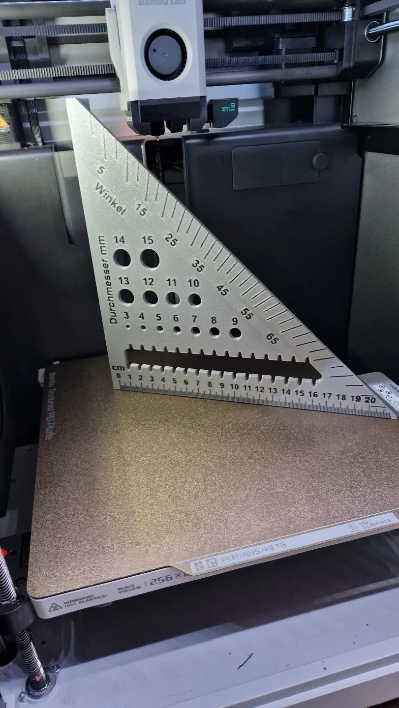 carpenter's angle - Zimmermannswinkel by deejay - MakerWorld