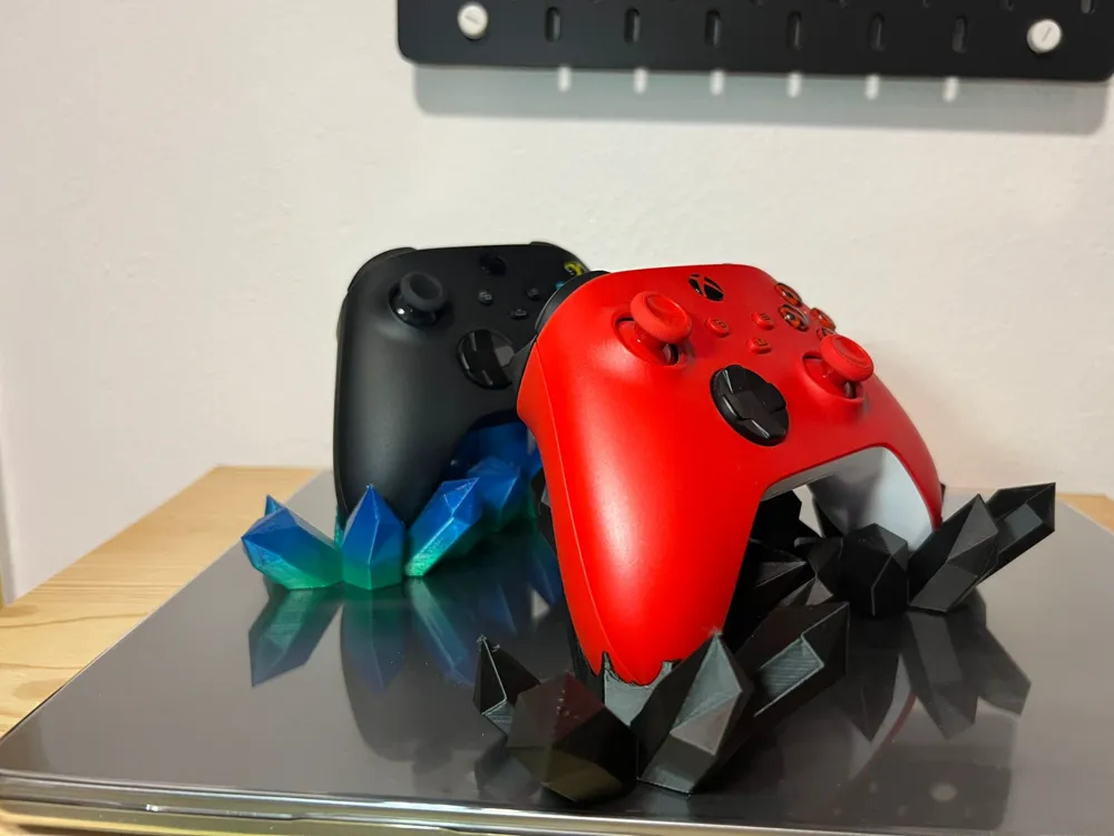 Xbox Controller Crystal Stand by Merlin MakerWorld: Download Free 3D Models