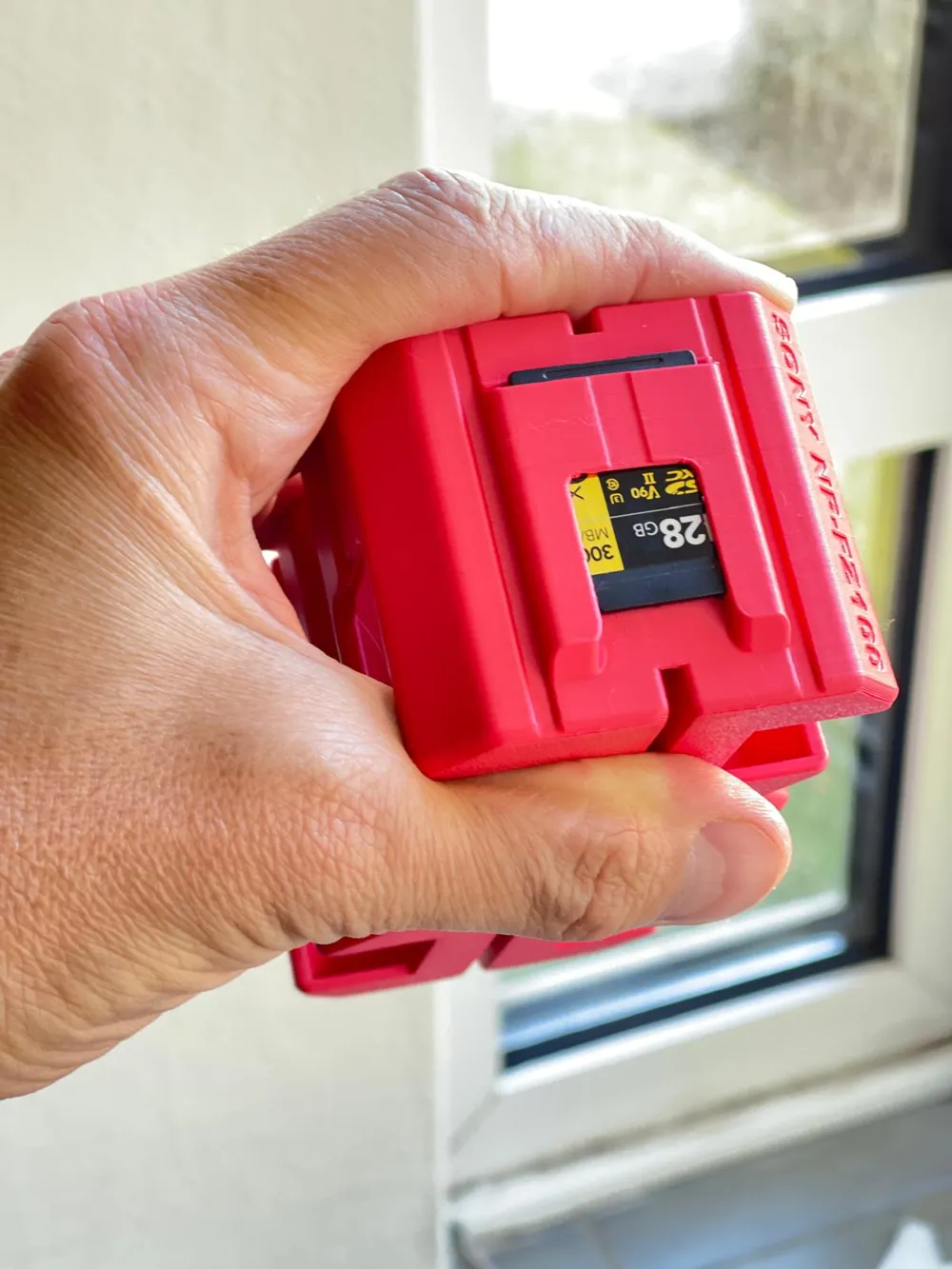 Sony NP-FZ100 4xBattery Holder+Dual SD Card Slots - Free 3D Print Model ...