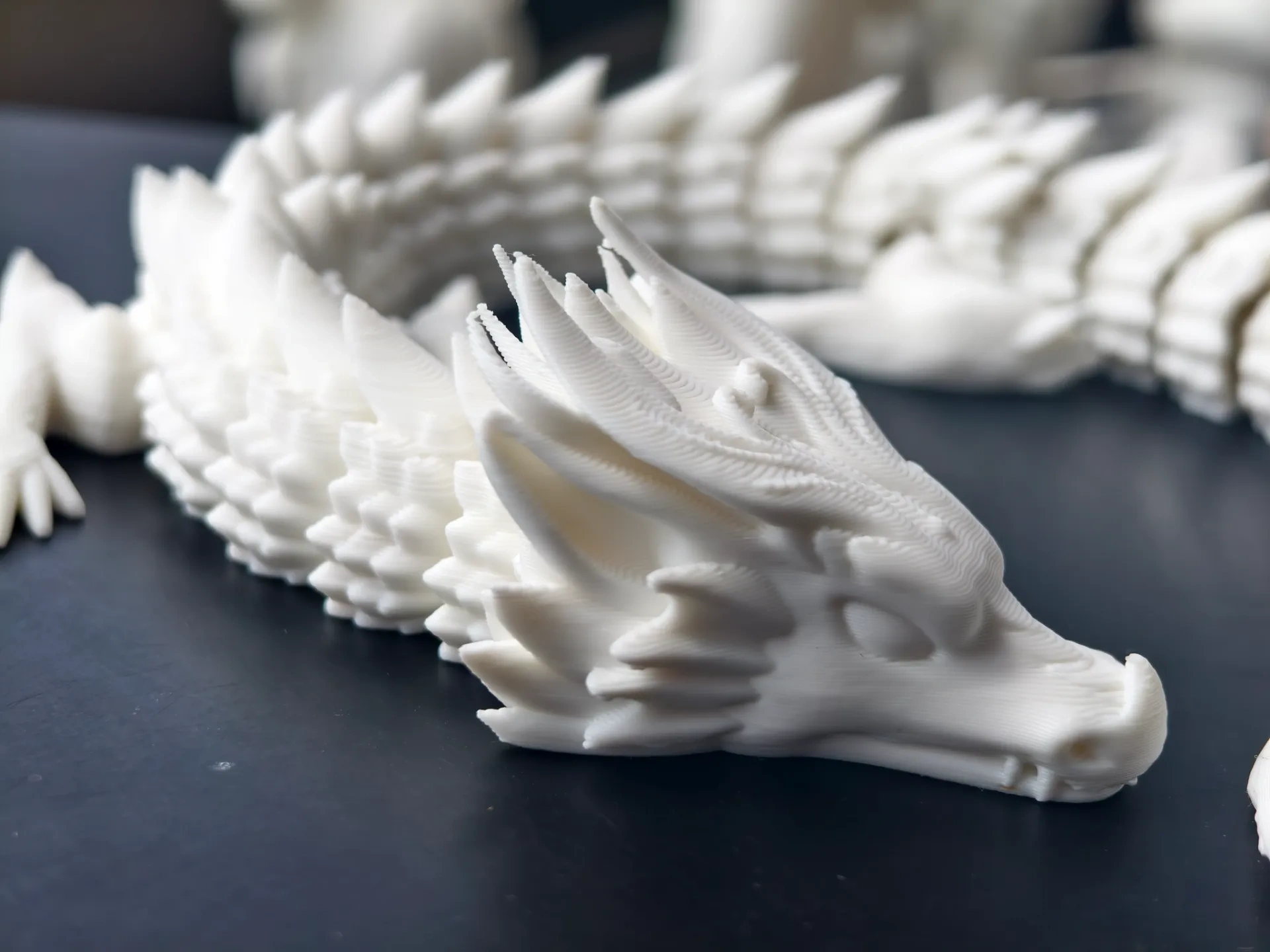 Ao Bing's mother, Ao Guang's wife Ying Long, Hinge Dragon, riding on ...