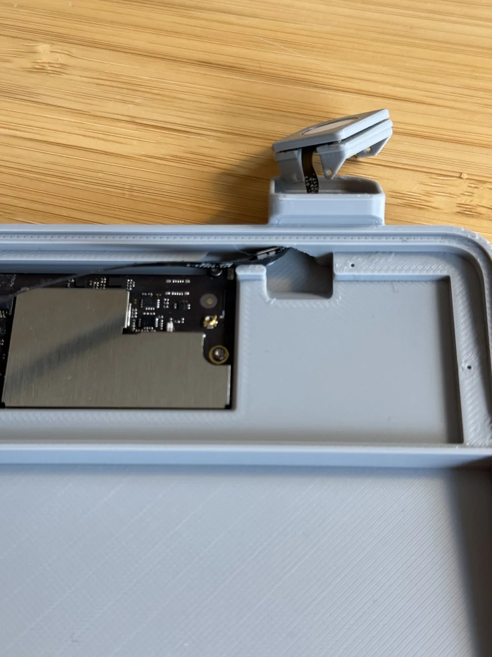 Hidden Touch ID for Apple Magic Trackpad - Free 3D Print Model - MakerWorld