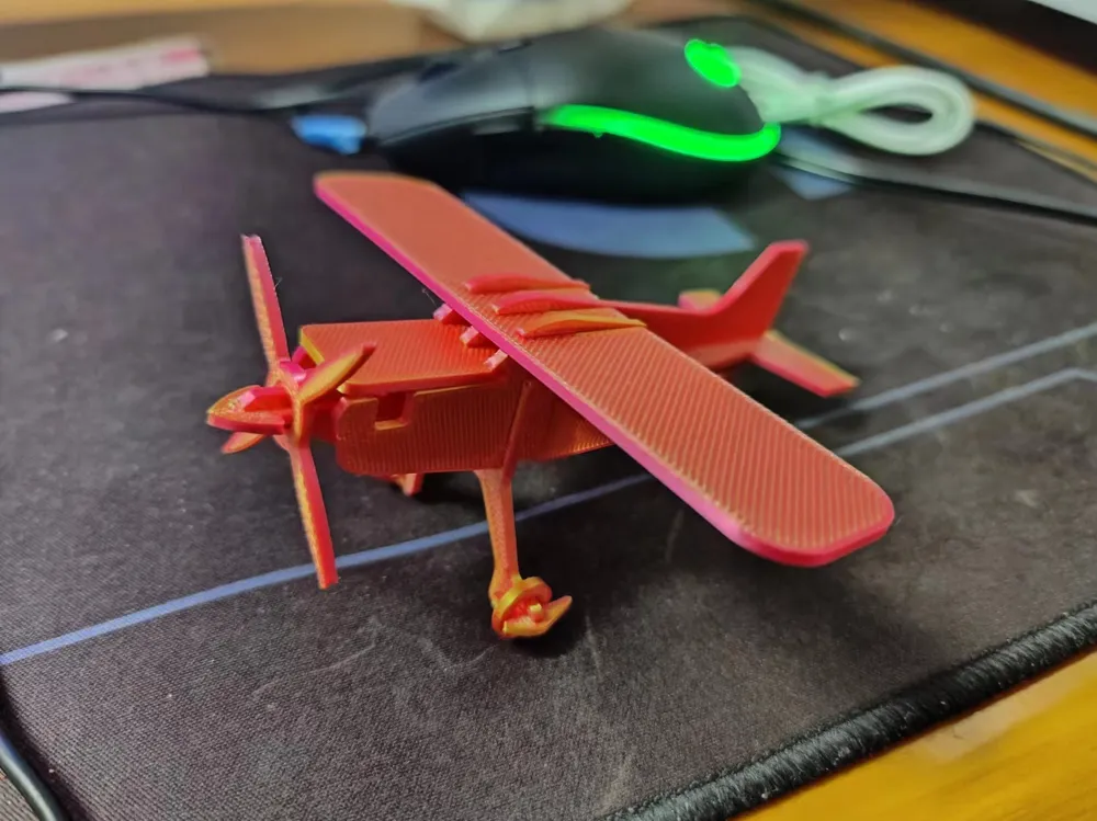 Airplane kit card by Hela - MakerWorld